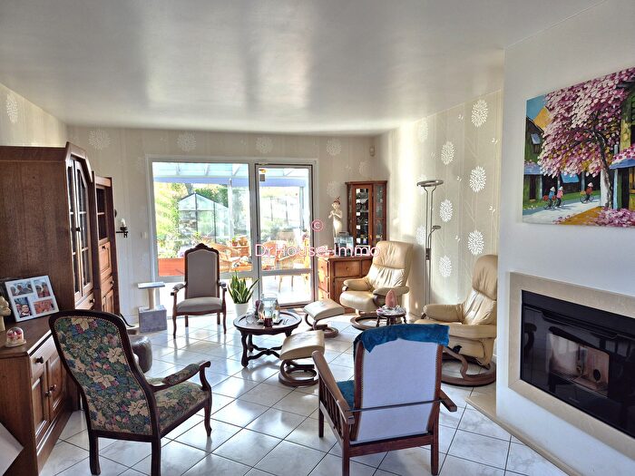 Maison à vendre - Thumeries - 6 pièces - 4 chambres