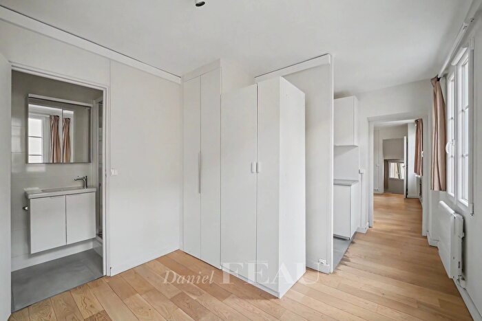 Appartement 2 pièces à vendre - Versailles, Notre Dame