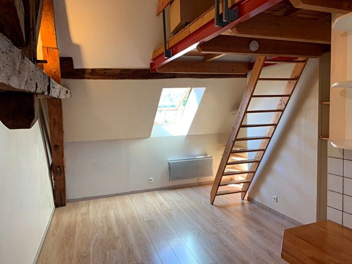 Appartement 1 pièce à louer - Orléans, La Cigogne