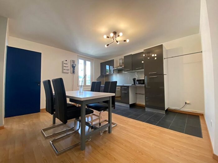 Appartement 2 pièces à Saint-Étienne, Terrenoire, à louer