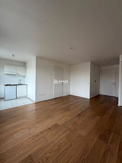 Appartement 1 pièce à louer à Le Centre, Maisons-Alfort