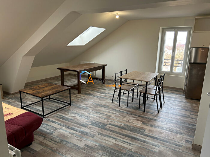 Appartement à louer - Artenay - 3 pièces - 2 chambres