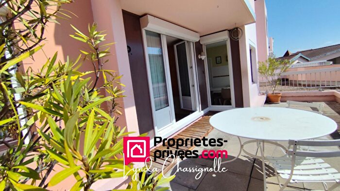 Appartement à vendre - Riorges - 4 pièces - 3 chambres