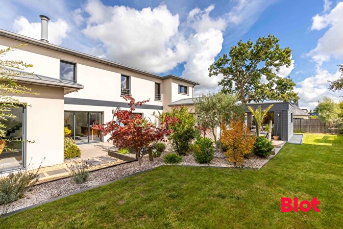 Maison à vendre - La Mézière - 7 pièces - 4 chambres