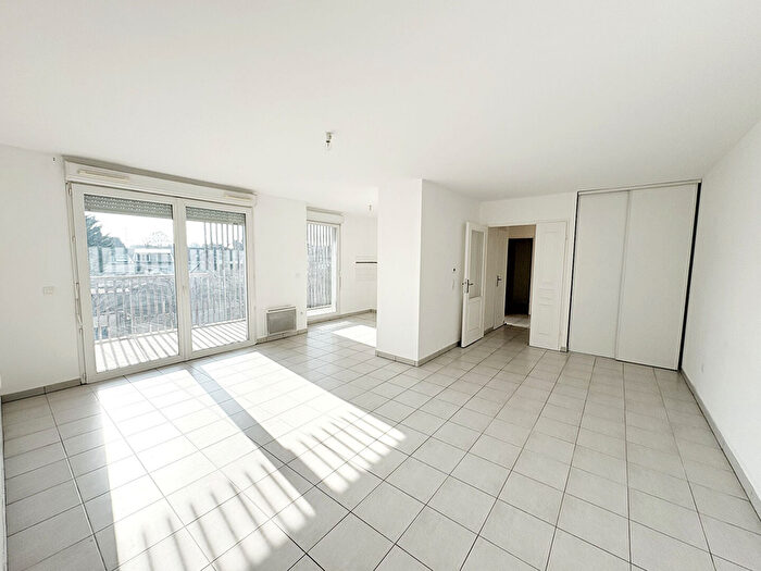 Appartement à louer - Amiens, Saint-Honoré, Jeanne dArc - 3 pièces - 2 chambres