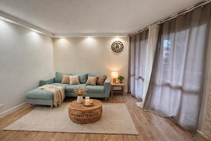 Appartement à vendre - Longjumeau, Colucci, Sud - 4 pièces - 2 chambres