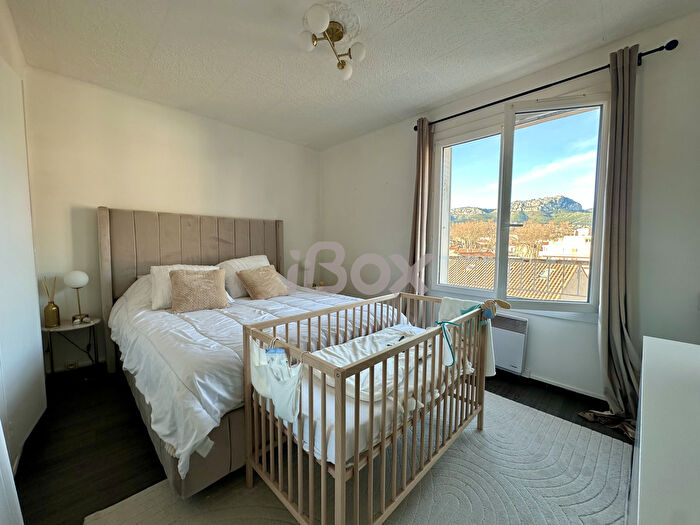 Appartement à vendre - Toulon, Saint-Roch - 3 pièces - 2 chambres