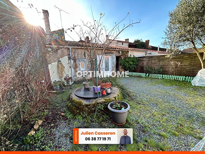 Maison à vendre - Moutiers-sur-le-Lay - 5 pièces - 2 chambres