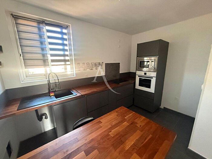 Les Canourgues-Vert Bocage-Pont d'Avignon, Salon-de-Provence - Appartement 3 pièces à louer