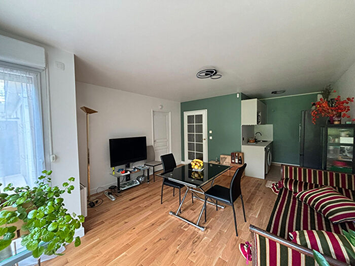 Appartement à vendre - Montmorency, Bas Montmorency - 2 pièces - 1 chambre