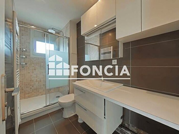 Appartement à louer - Valere Lefebvre, Le Raincy - 2 pièces - 1 chambre