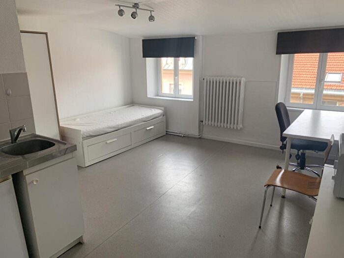 Appartement 1 pièce à Nancy, Ville vieille, Léopold, à louer