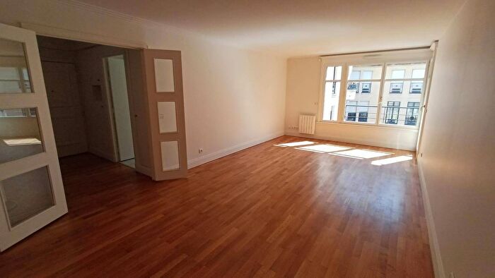 Gros Caillou, Paris 7ème arrondissement : Appartement 3 pièces à louer