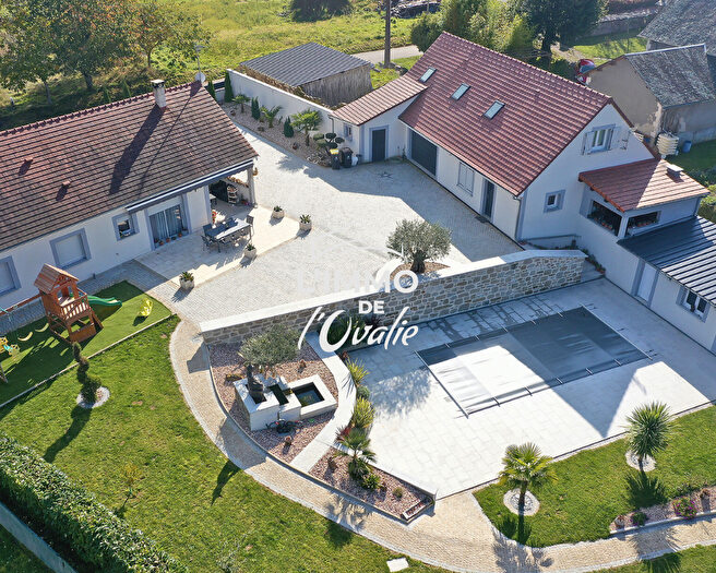 Maison à vendre - Altillac - 7 pièces - 5 chambres