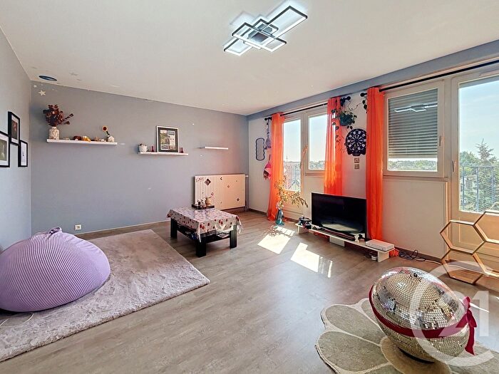 Appartement 5 pièces à Saint-André-les-Vergers, à louer