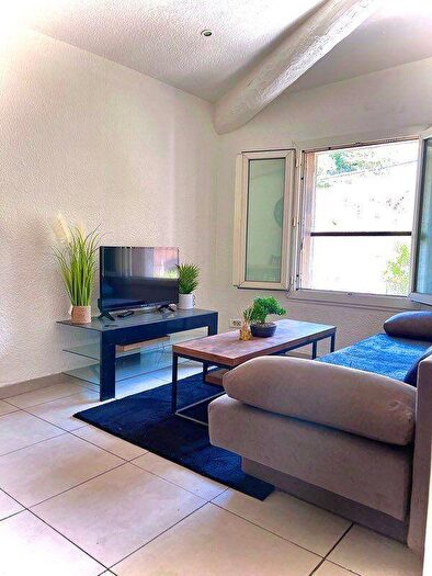 Appartement à louer - Marseille ème arrondissement - 2 pièces - 1 chambre