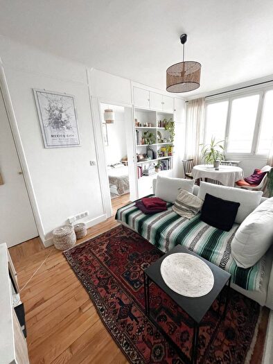 Appartement à louer - Agent Sarre-Centre-Les Vallées-La Garenne, Colombes - 2 pièces - 1 chambre