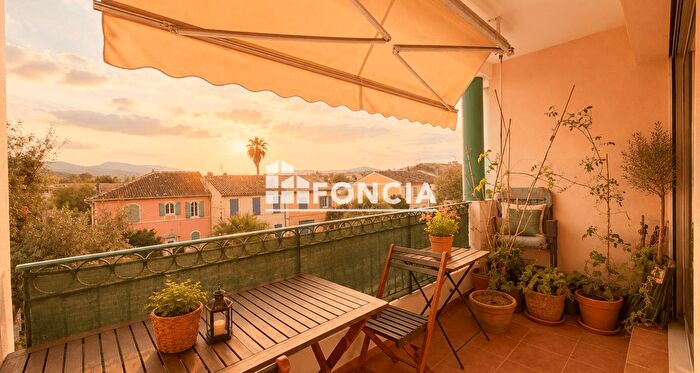 Cogolin, Centre-ville, Subeiran, Pas de Grimaud - Appartement 2 pièces à vendre
