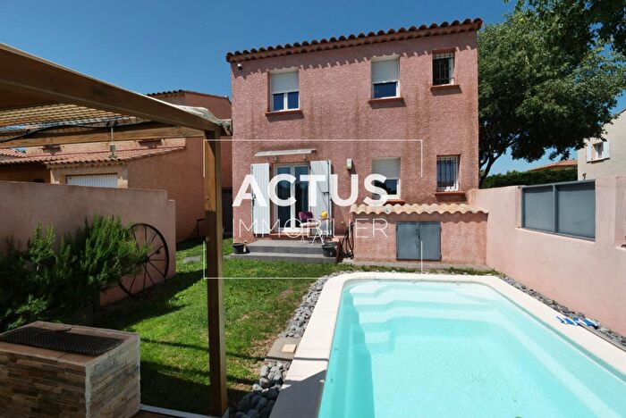 Maison 5 pièces à Salon-de-Provence, Bel-Air, à vendre