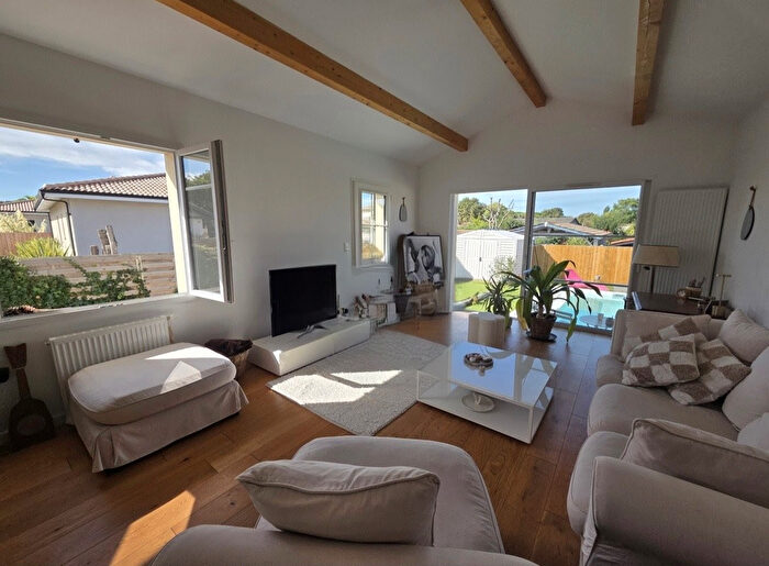 Maison à vendre - La Teste-de-Buch, Les Chênes Verts, Bordes, Clair-Bois, Pinède de Conteau - 3 pièces - 2 chambres