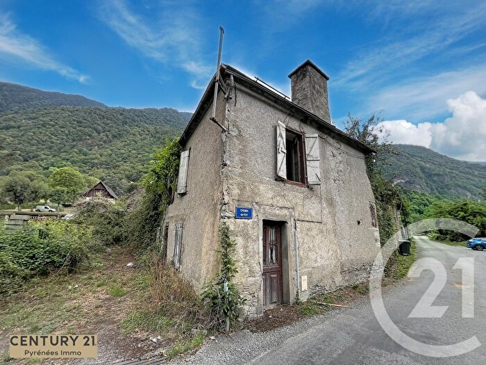 Maison 13 pièces à vendre à Antignac