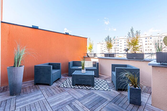 Le Mans, Bellevue : Appartement 5 pièces à vendre