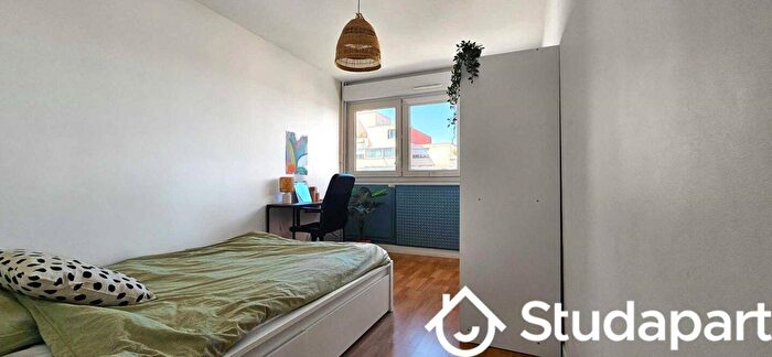 Appartement à louer - Cusset, Villeurbanne - 1 pièce - 1 chambre