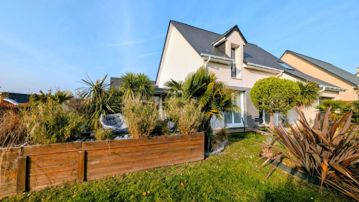 Maison à vendre - Notre-Dame-de-Gravenchon - 5 pièces - 4 chambres