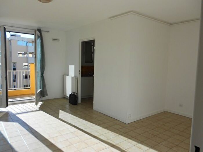 Appartement à louer - Perpignan, Les Remparts - 1 pièce