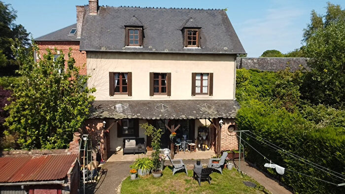 Maison 5 pièces à Le Sap, à vendre