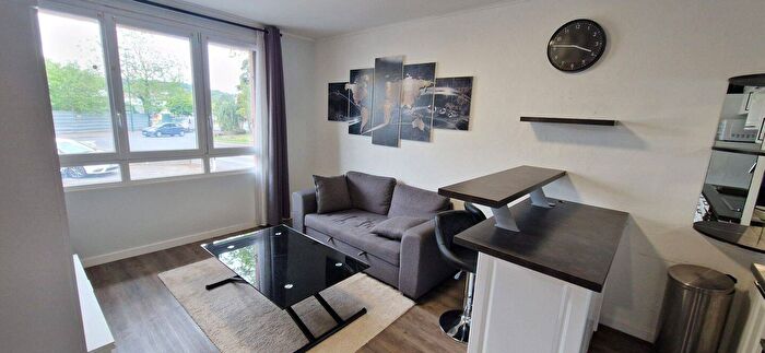 Les Dures Terres-Le Noyer Crapaud, Soisy-sous-Montmorency : Appartement 2 pièces à louer