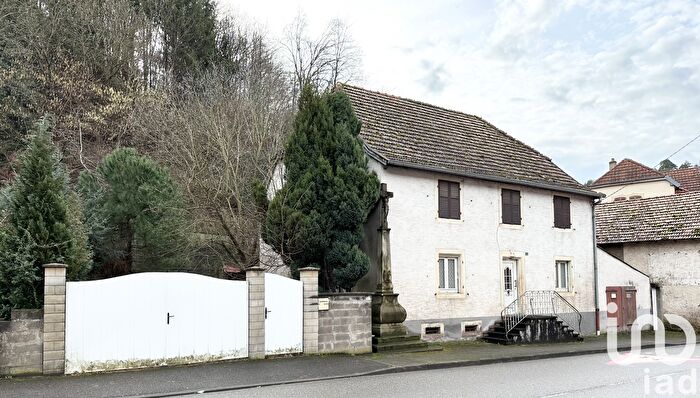 Maison à vendre - Lutzelbourg - 6 pièces - 4 chambres