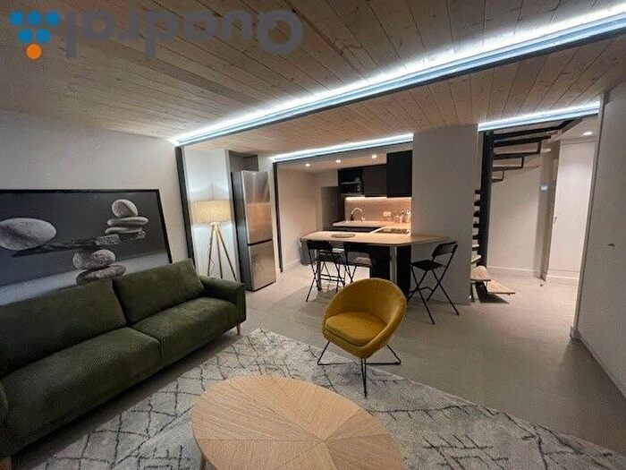 Appartement à louer - Lyon e , Guillotière - 3 pièces - 2 chambres