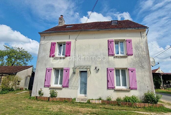 Maison à vendre - La Ferté-sous-Jouarre - 6 pièces - 4 chambres