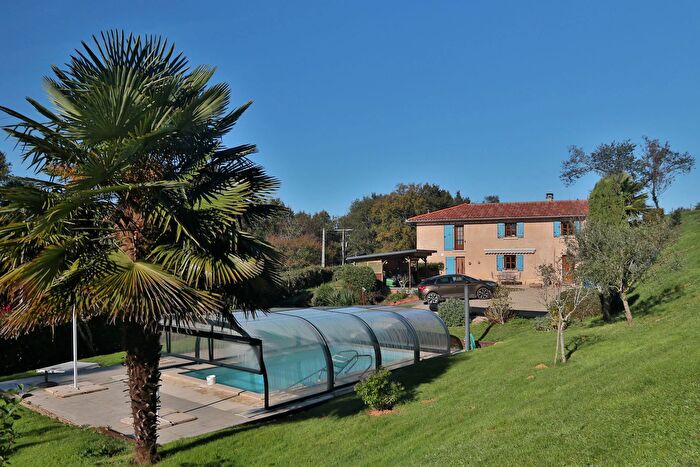 Maison à vendre - Trie-sur-Baïse - 5 pièces - 3 chambres