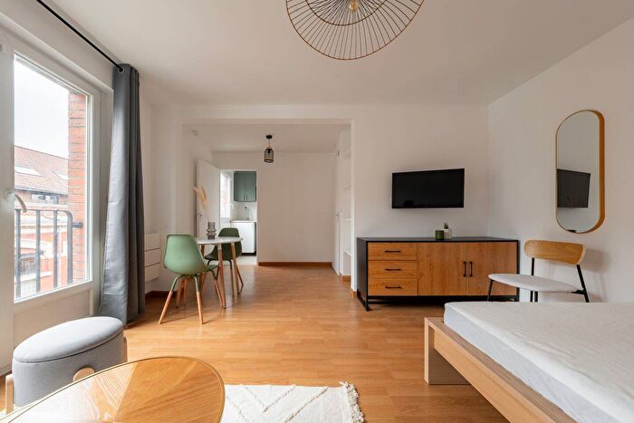 Moulins, Lille - Appartement 1 pièce à louer