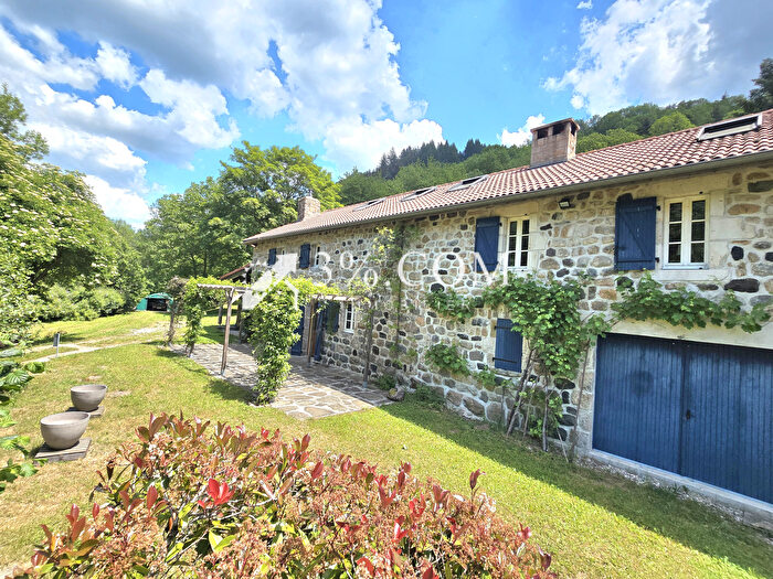 Maison 7 pièces à vendre à Lachapelle-sous-Chanéac