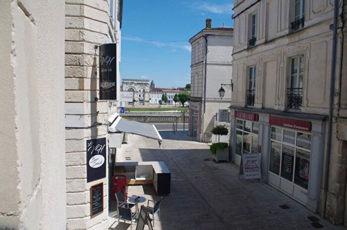 Appartement 2 pièces à louer - Saintes