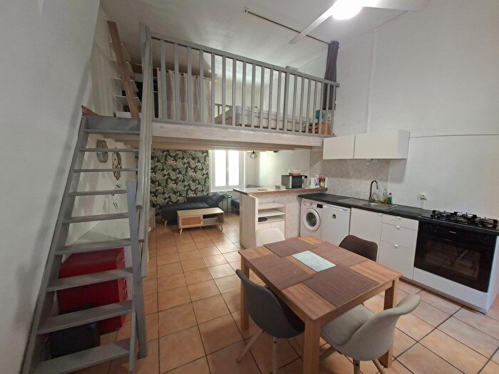 Béziers, Centre-ville, Palais des Congrès, Garibaldi, Gambetta : Appartement 4 pièces à vendre