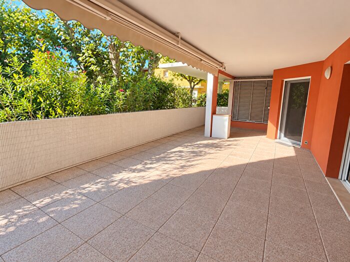 Appartement 4 pièces à vendre - Salon-de-Provence, Monaque, Craponne
