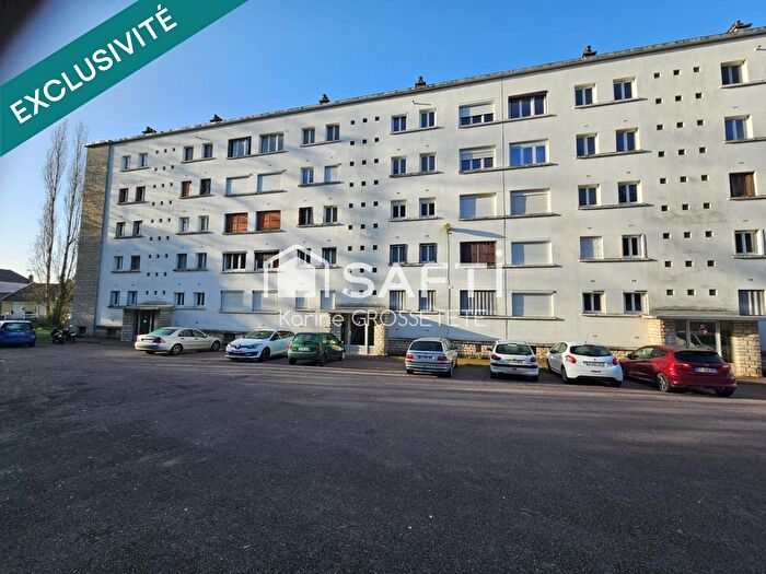 Appartement à vendre - Montbard - 4 pièces - 3 chambres