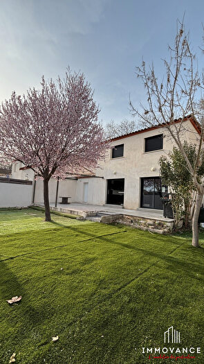 Maison à vendre - Valergues - 4 pièces - 3 chambres