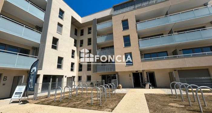 Trois Cités, Poitiers : Appartement 4 pièces à louer