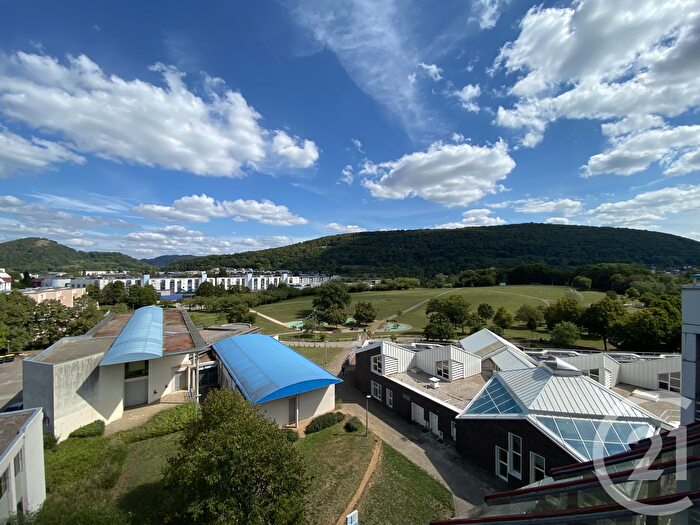 Appartement à vendre - Besançon, Planoise, Châteaufarine - 5 pièces - 3 chambres