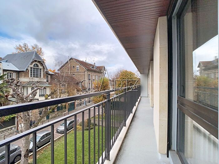 Appartement à vendre - Le Chesnay, Saint-Antoine de Padoue - 5 pièces - 3 chambres
