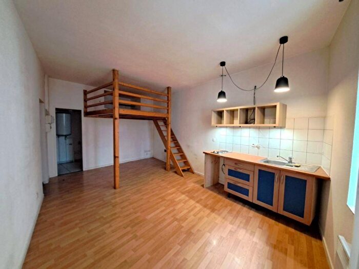 Appartement à louer - Centre-ville, Victor Hugo, Grenoble - 1 pièce