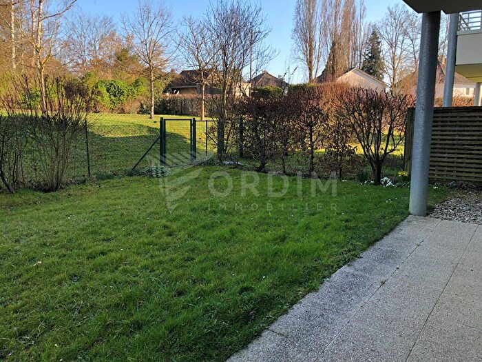 Appartement à louer - Saint-Georges-sur-Baulche - 2 pièces - 1 chambre