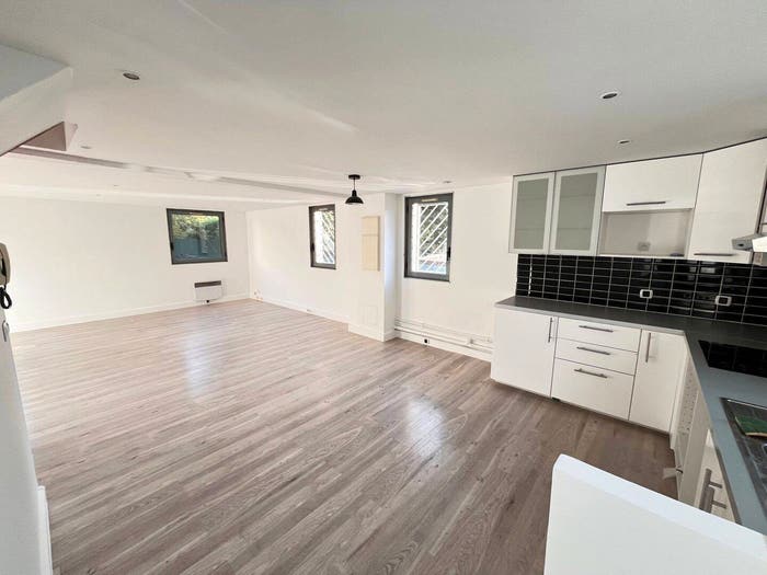 Gare-Jean Jaurès, Vitry-sur-Seine : Appartement 4 pièces à louer