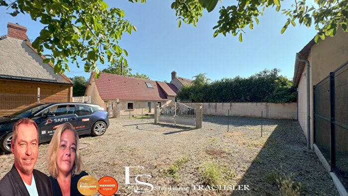 Maison à vendre - Mayet - 3 pièces - 2 chambres