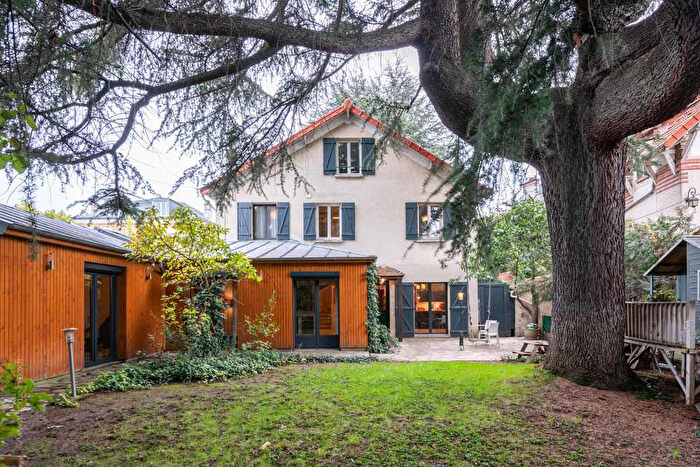 Maison à vendre - Aulnay-sous-Bois - 6 pièces - 4 chambres